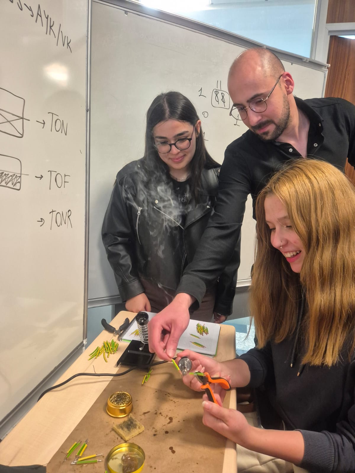 Applied Soldering Training for Vocational School of Information Techn